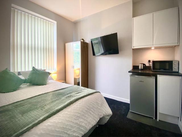 Room at Beeches Road, Sandwell