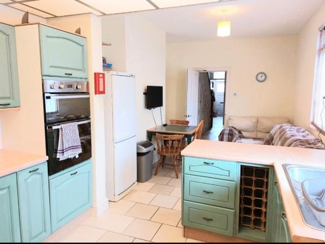 Room at Beechwood Terrace, Plymouth