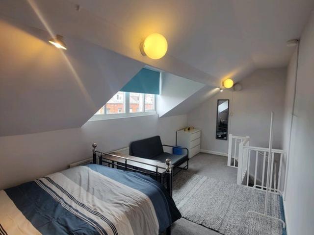 Room at Beechwood Mount, Leeds