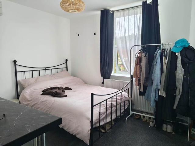 Room at Beoley Road West, Redditch