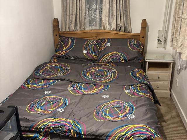 Room at Belmont Close, Greater London
