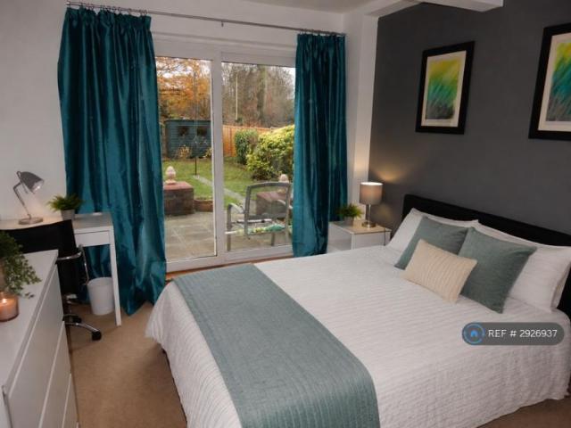 Room at Belmont Grove, Havant