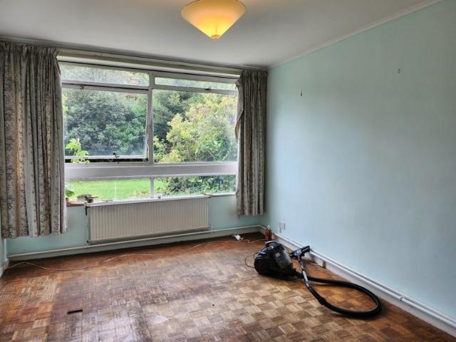 Room at Belmont Hill, Greater London