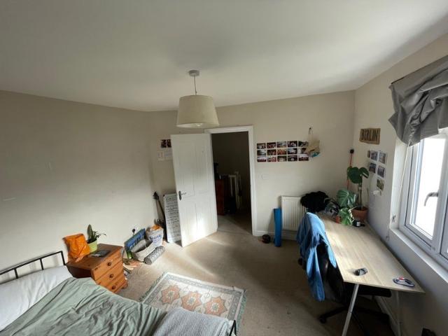 Room at Beloe Road, Bristol