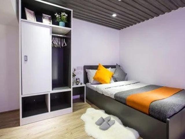 Room at Belgrade Square, Coventry