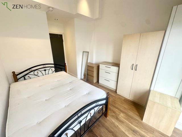 Room at Bell Lane, Greater London