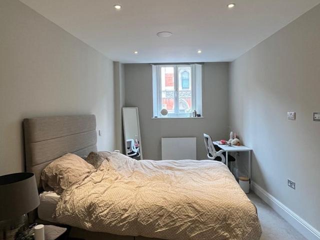 Room at Bell Yard, City of Westminster