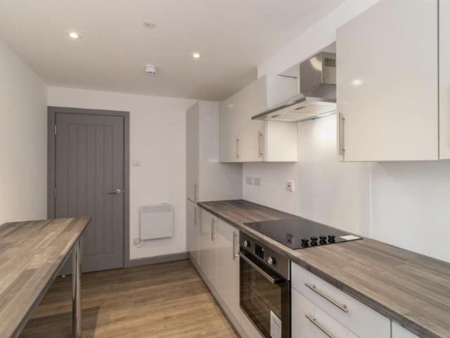 Room at Belle Vue, Staffordshire Moorlands