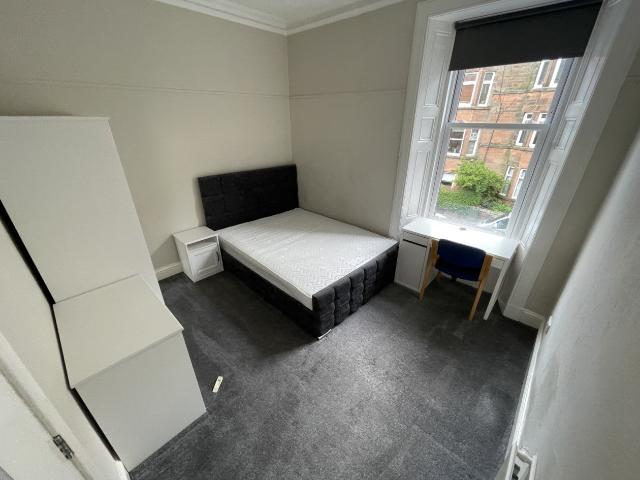 Room at Bellefield Avenue, Dundee