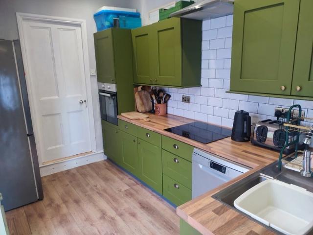 Room at Bellevue Road, Bristol