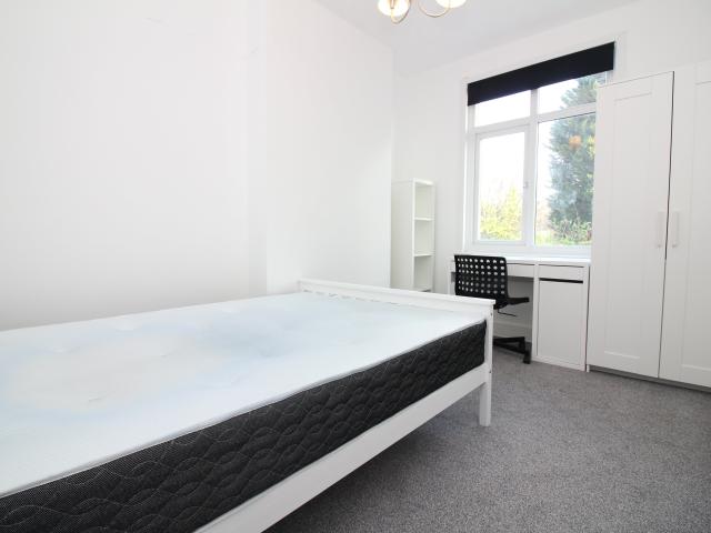 Room at Bellingham Road, Greater London