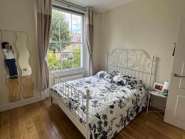 Room at Belsize Road, Greater London