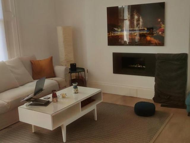 Room at Belsize Road, Greater London
