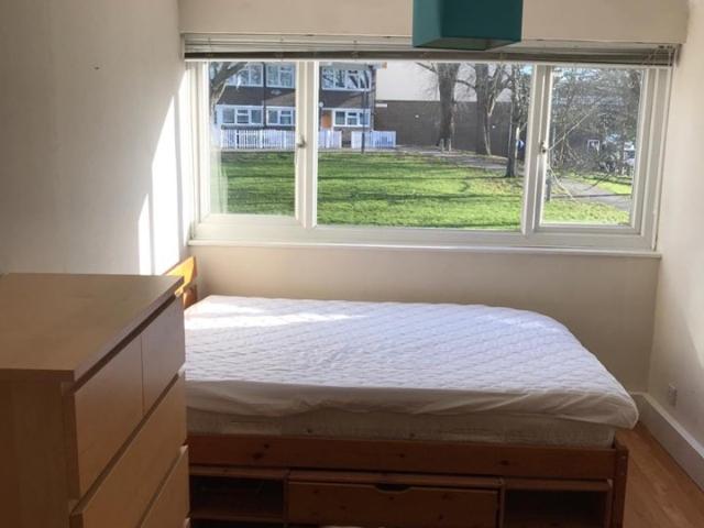 Room at Belvoir Close, Greater London