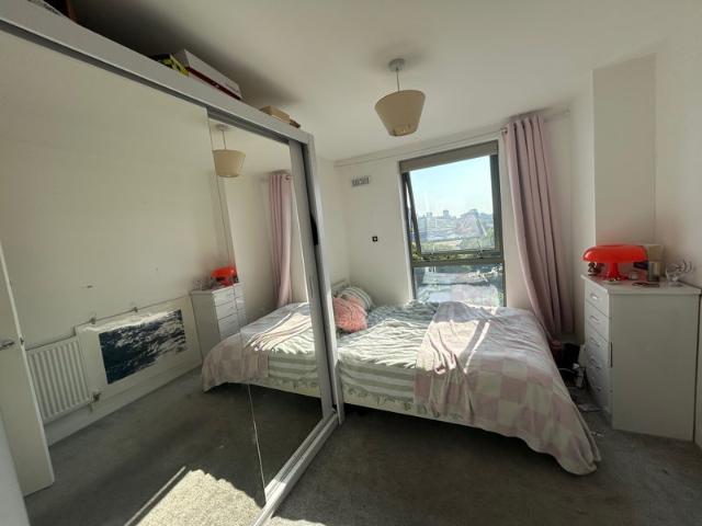 Room at Ben Jonson Road, Greater London