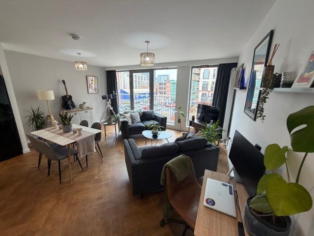 Room at Bendix Street, Manchester