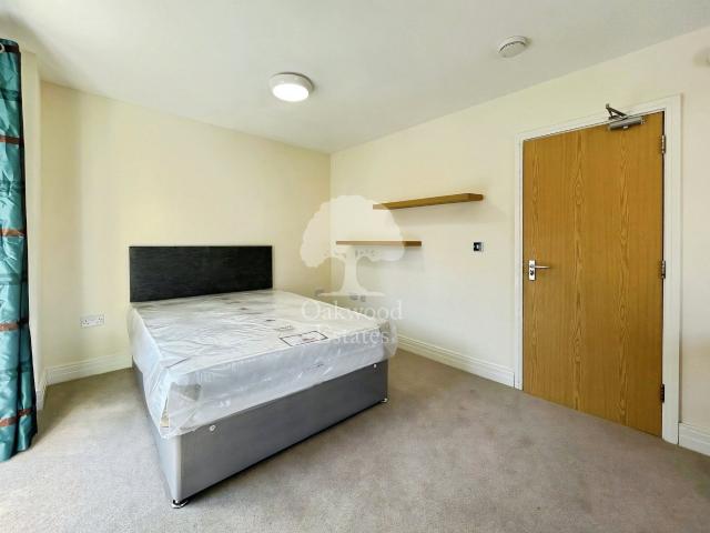Room at Benjamin Lane, Wexham Court