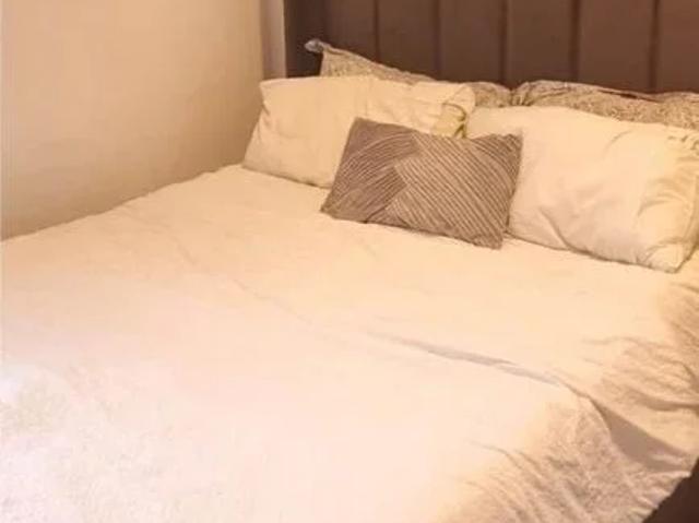 Room at Bensham Manor Road, Greater London