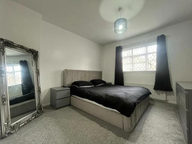 Room at Benwell Grange Terrace, Newcastle upon Tyne