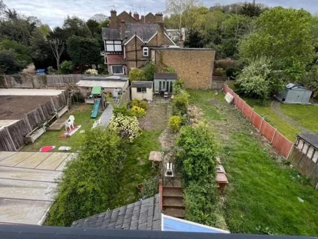 Room at Bessborough Road, Greater London