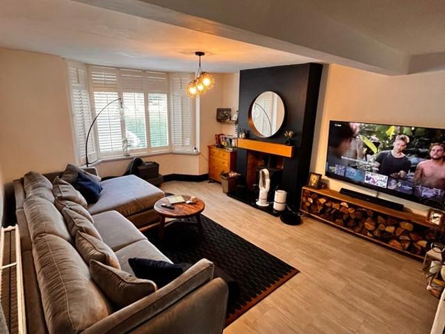 Room at Bestwood Road, Ashfield