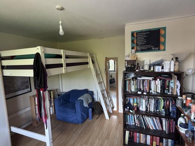 Room at Bermondsey Wall East, Greater London