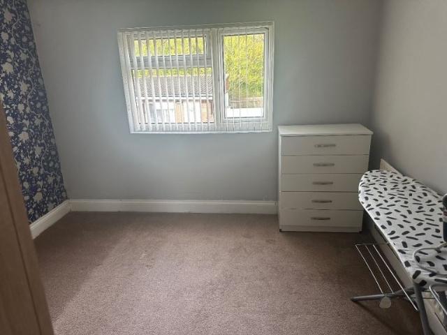 Room at Beresford Avenue, Coventry