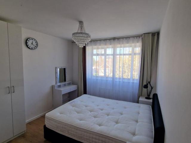 Room at Berwyn Avenue, Coventry