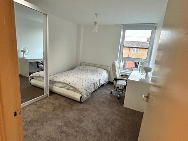 Room at Bettons Park, Greater London