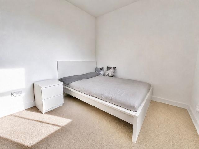 Room at Betts Street, Greater London