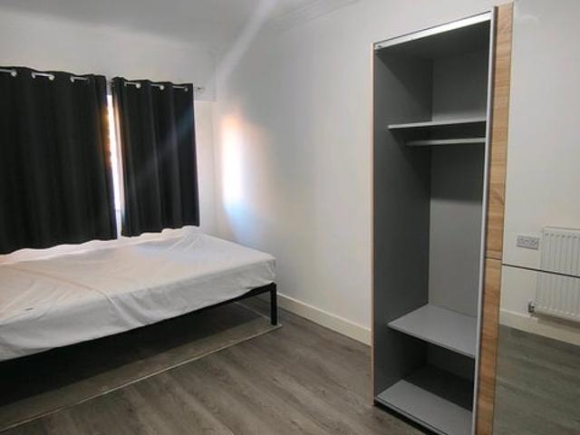 Room at Beverley Mews, Crawley