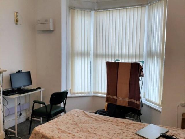 Room at Bevington Road, Birmingham