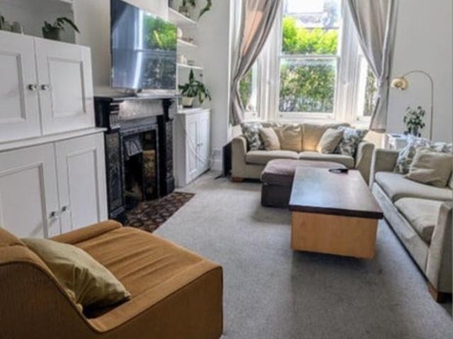 Room at Bickersteth Road, Greater London