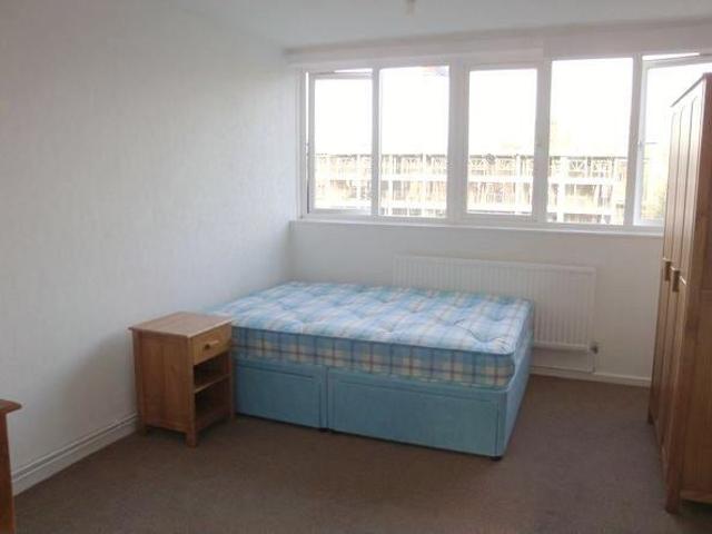 Room at Bigland Street, Greater London