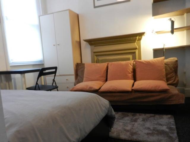 Room at Billy Fury Way, Greater London
