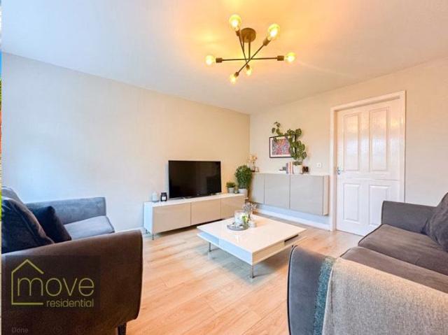 Room at Birchfield Road, Liverpool