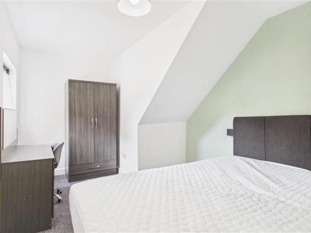 Room at Birchington Avenue, South Tyneside