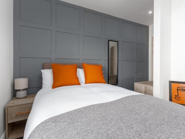 Room at Birchway Avenue, Blackpool
