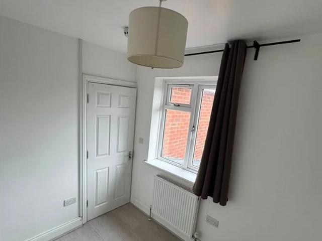 Room at Birchway, Greater London