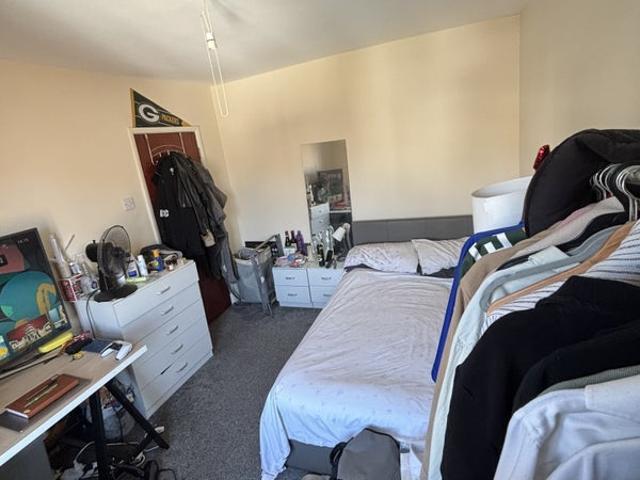 Room at Birkbeck Place, Greater London