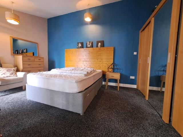 Room at Bixteth Street, Liverpool