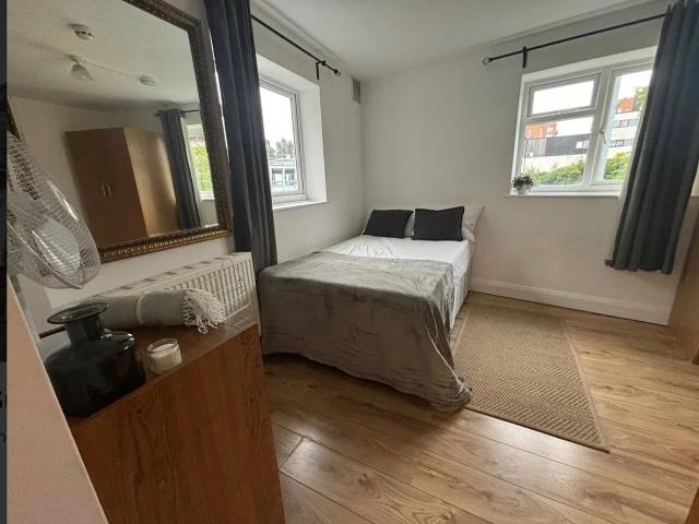 Room at Black Path, Greater London