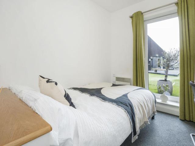 Room at Blackfriars Road, Salford
