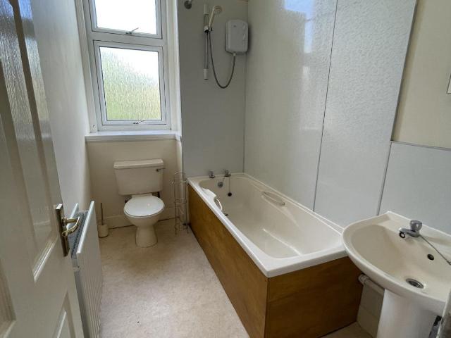 Room at Blackness Road, Dundee