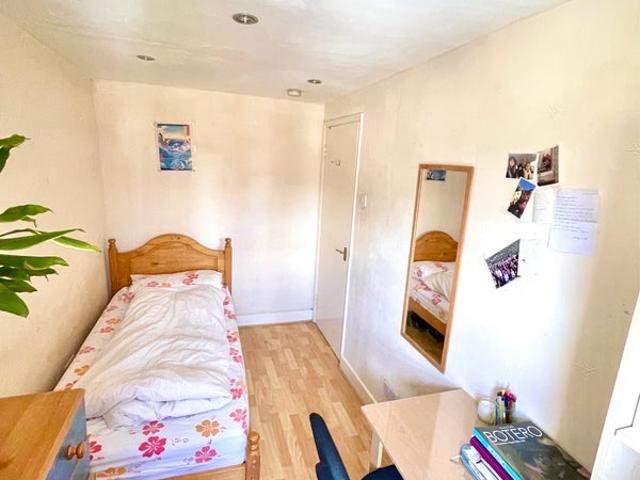 Room at Blackstock Road, Greater London