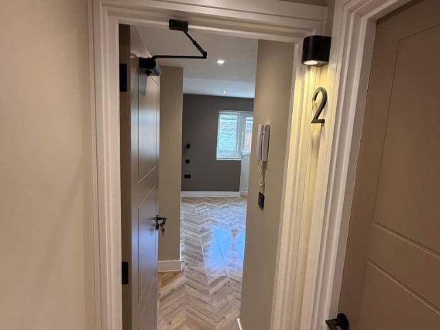 Room at Blackwell Close, Greater London