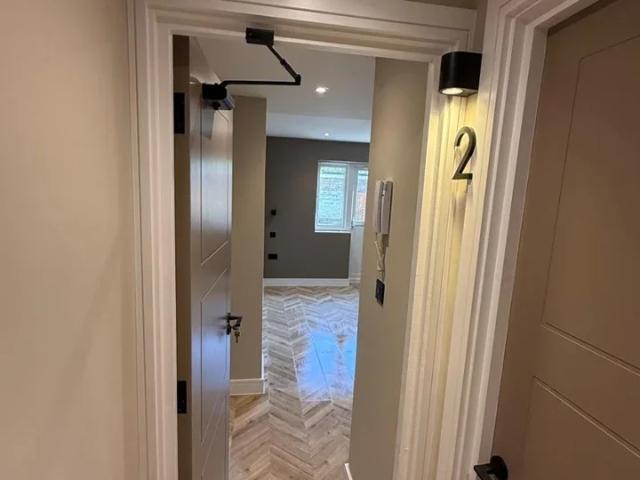 Room at Blackwell Close, Greater London