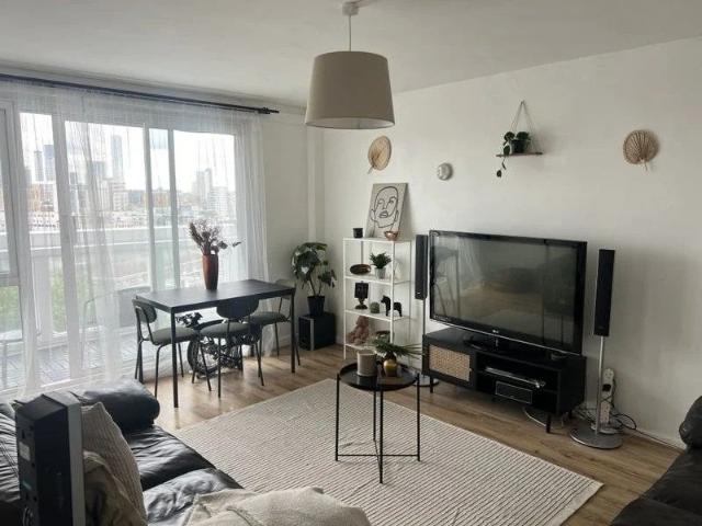 Room at Blackthorn Street, Greater London