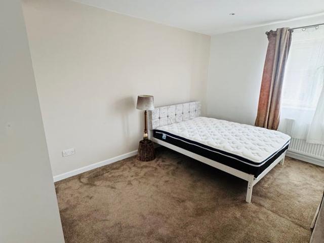 Room at Blaise Close, Nottingham