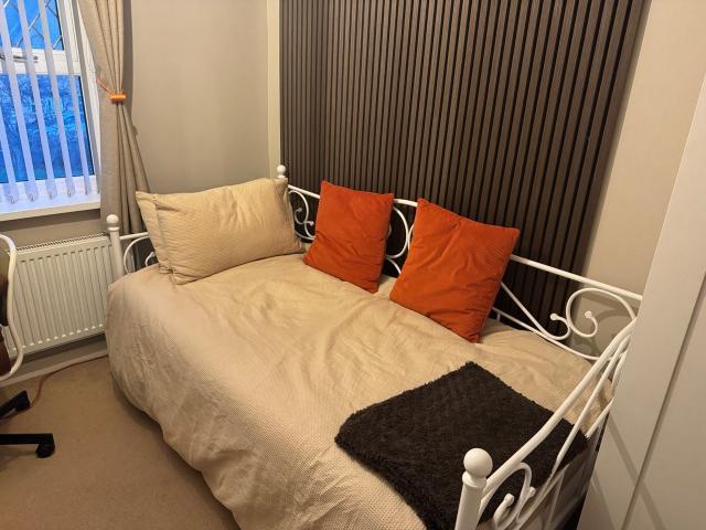 Room at Blaise Place, Cardiff